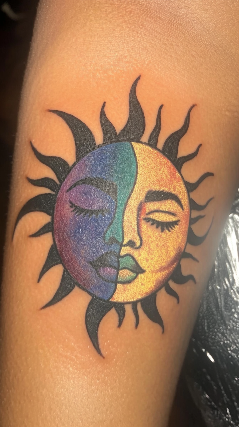 20+ Sun and Moon Tattoo Designs That Are Written in the Stars [2025 ...